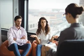 Médiateur social / Médiatrice sociale | Fiche métier | Option Métier